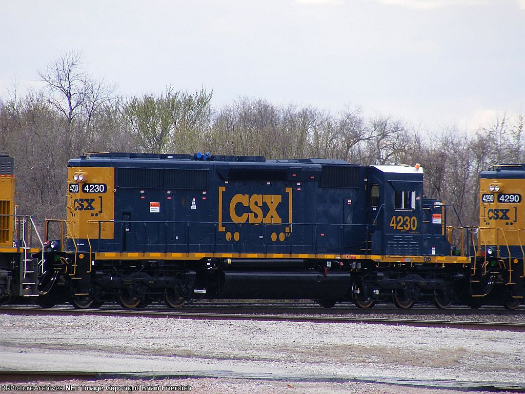 CSXT 4230